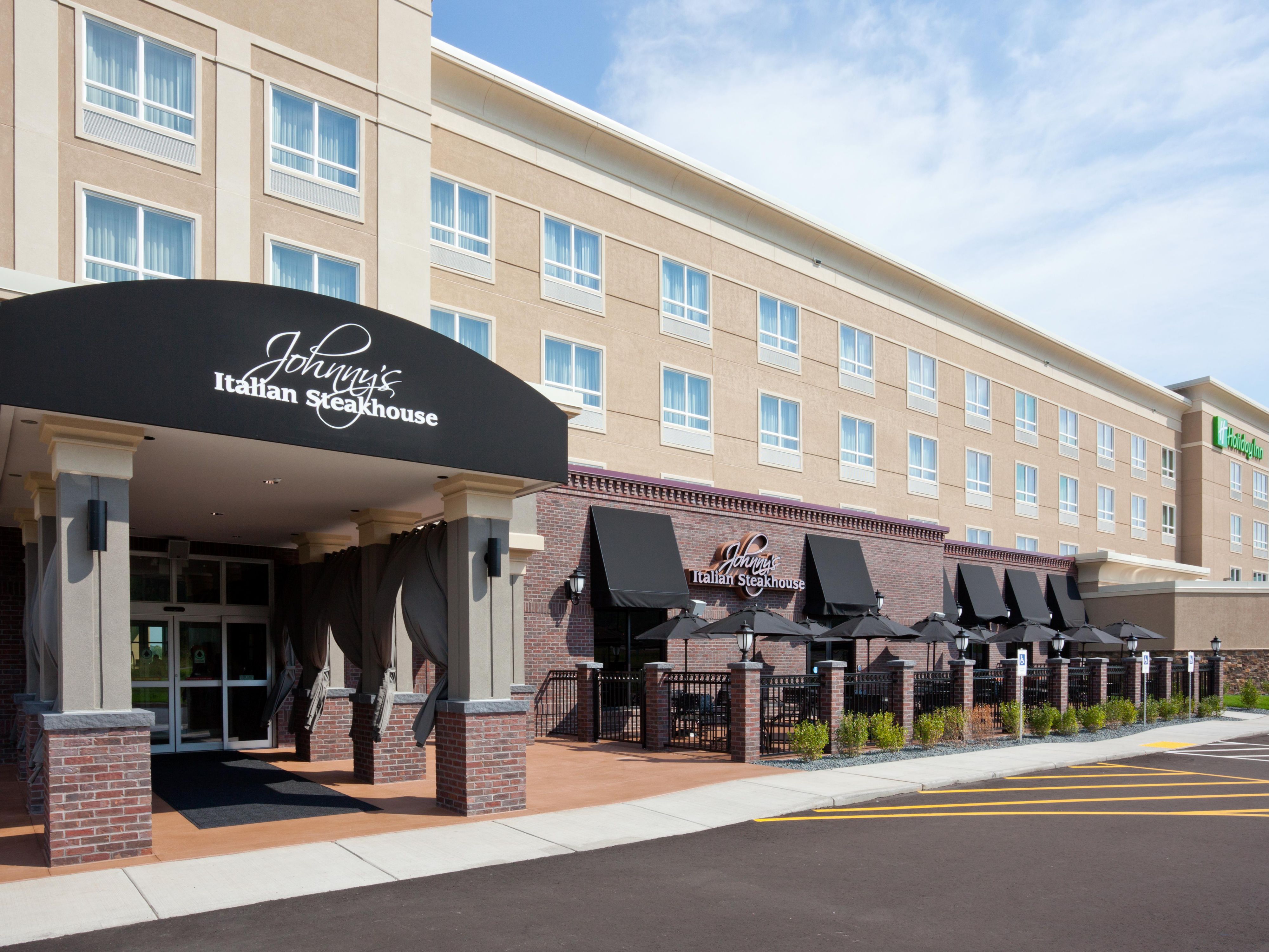 Hotel in Eau Claire | Holiday Inn Eau Claire South I-94 Hotel