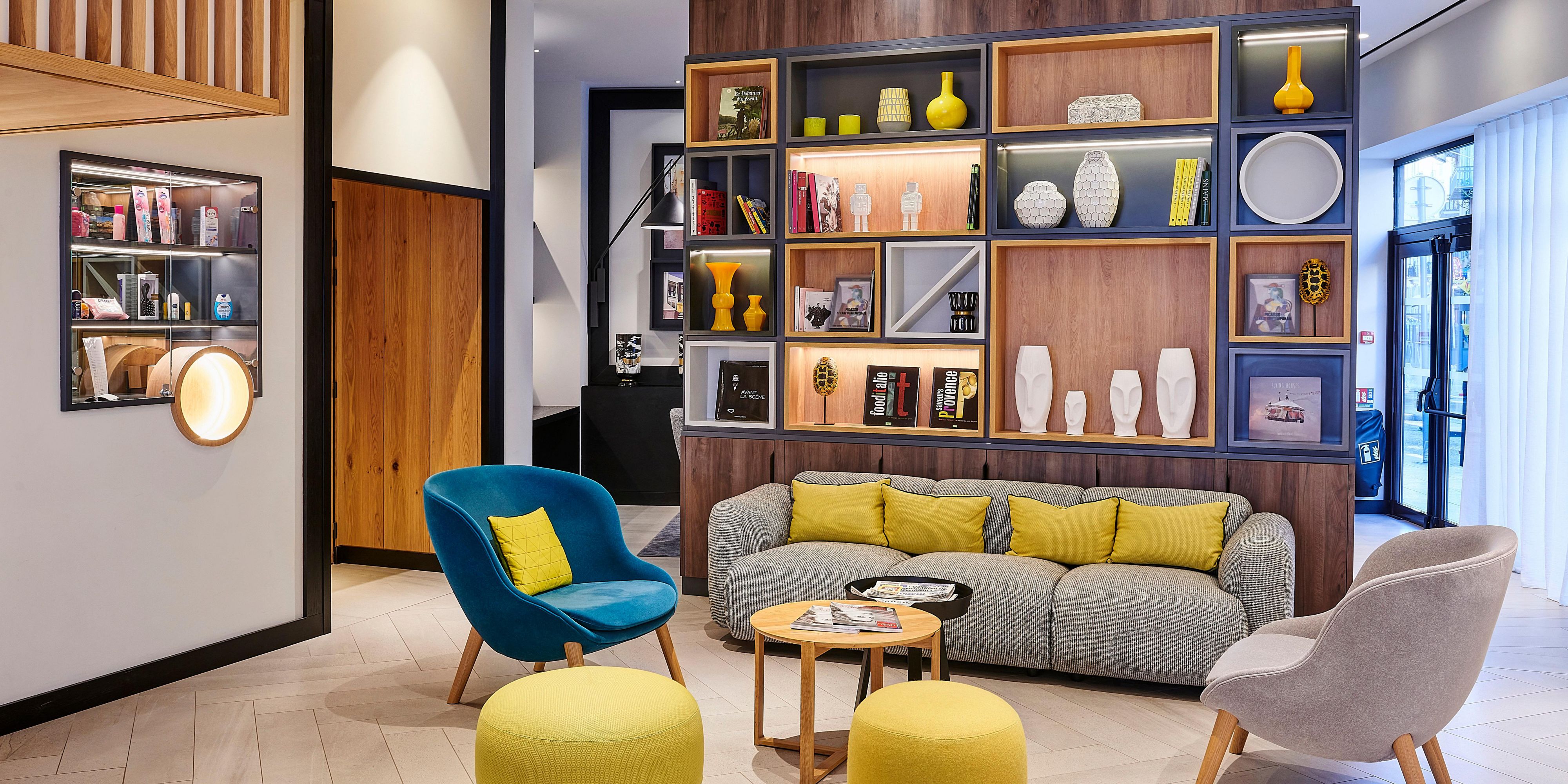 Hotels In Nice City Centre: Holiday Inn Nice, France