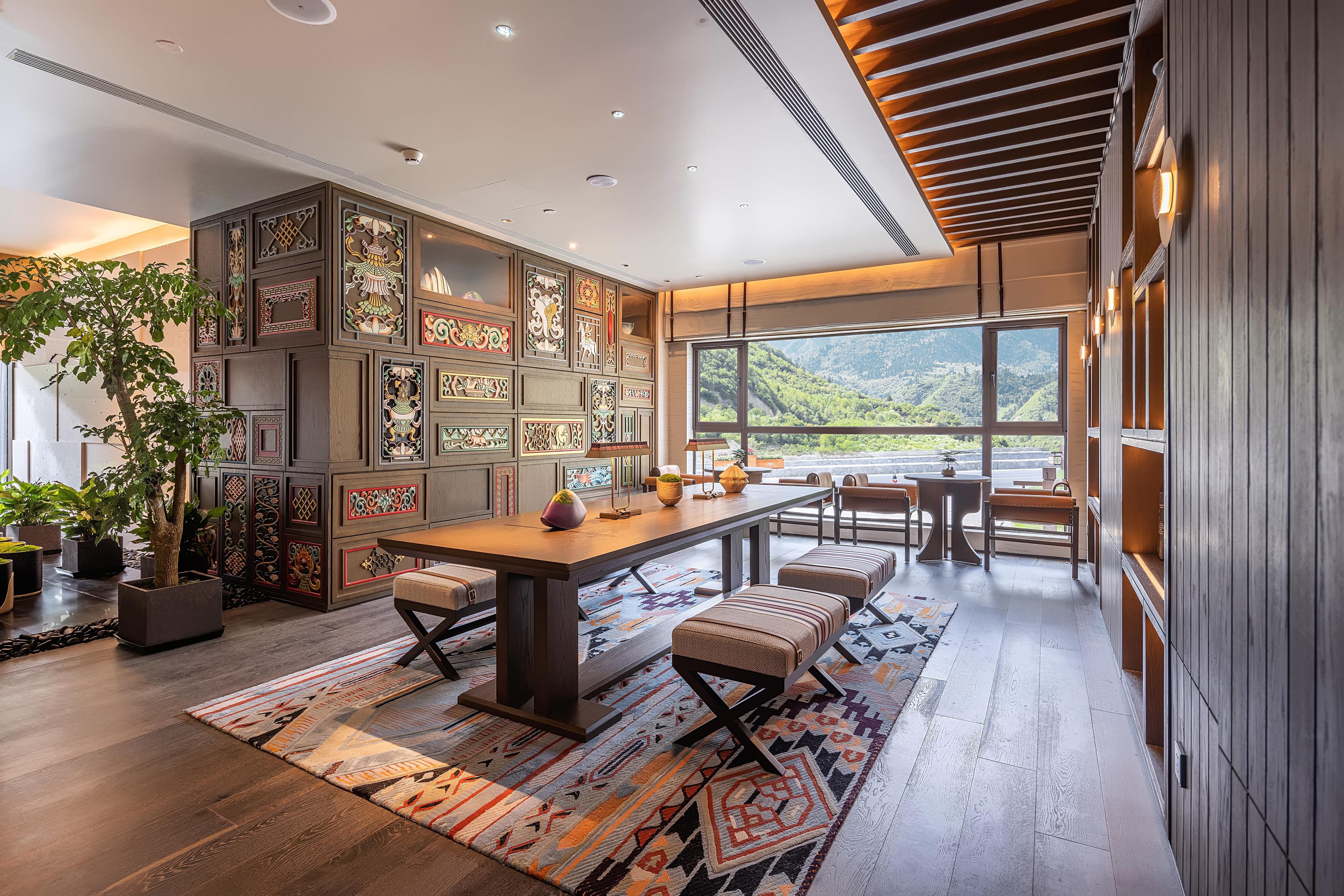 Boutique Hotel in Jiuzhaigou | Hotel Indigo Jiuzhai