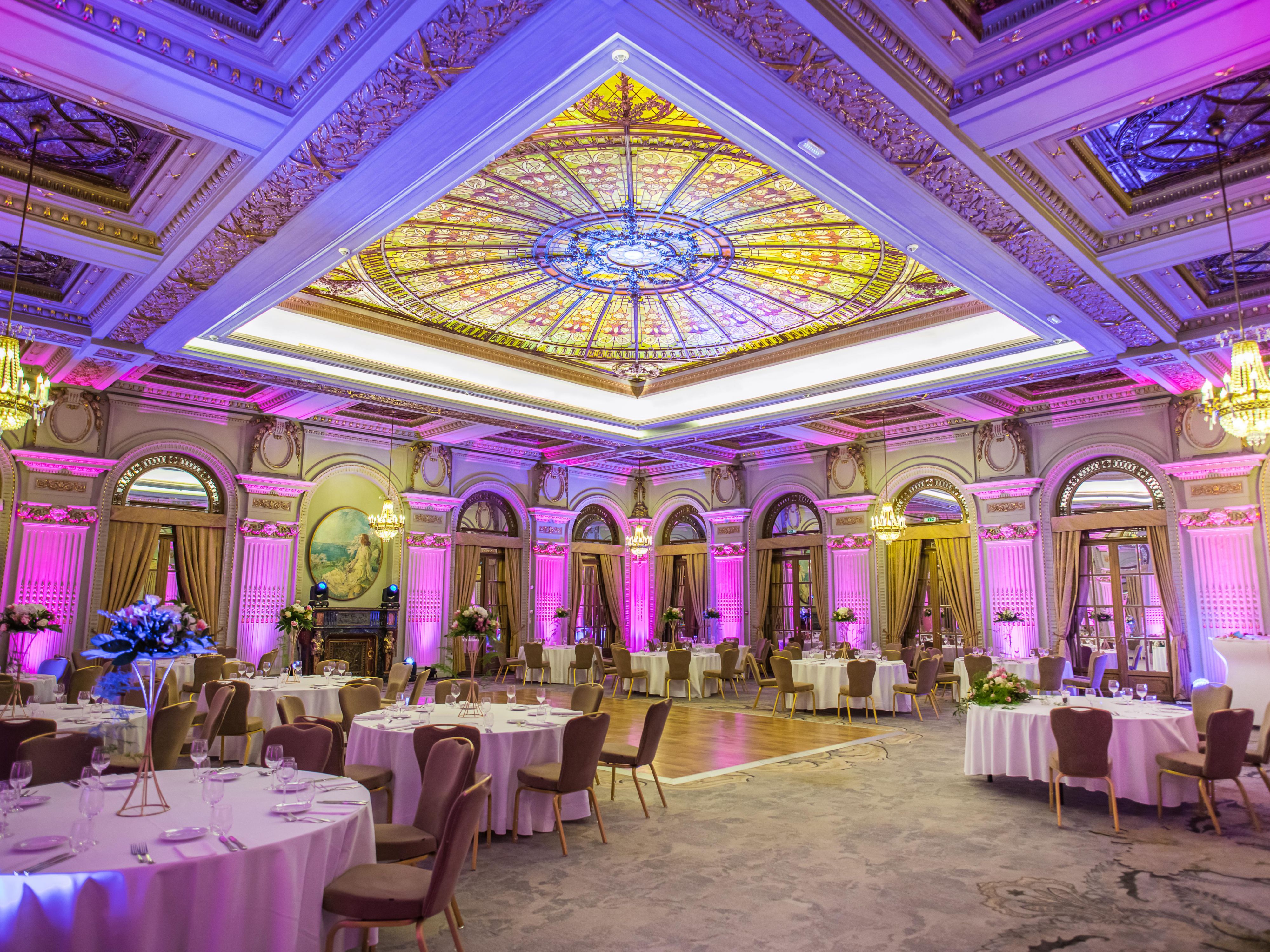 | Bucharest的豪华酒店