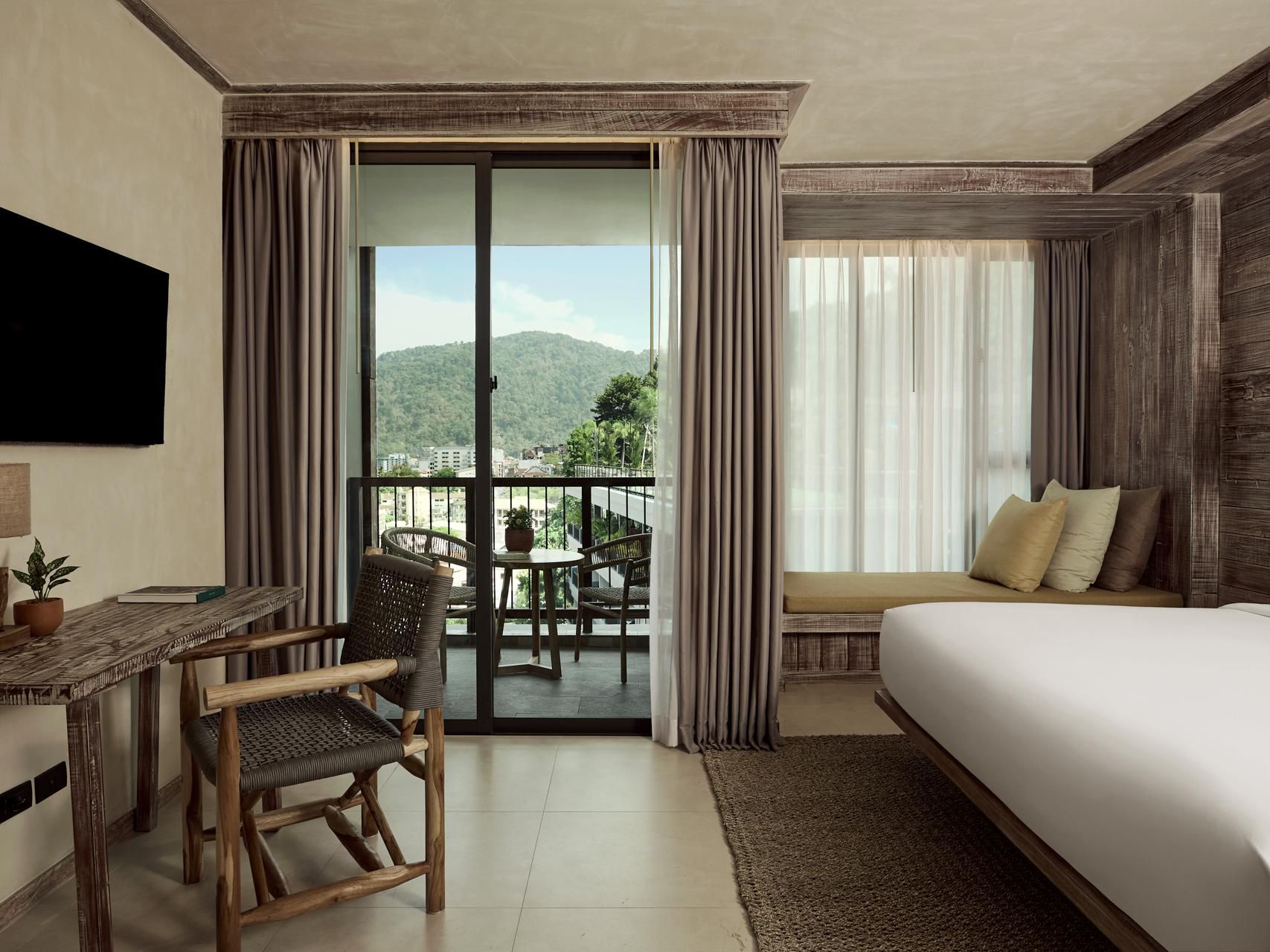 Phuket Vignette Collection Dinso Resort & Villas Phuket 的豪华酒店
